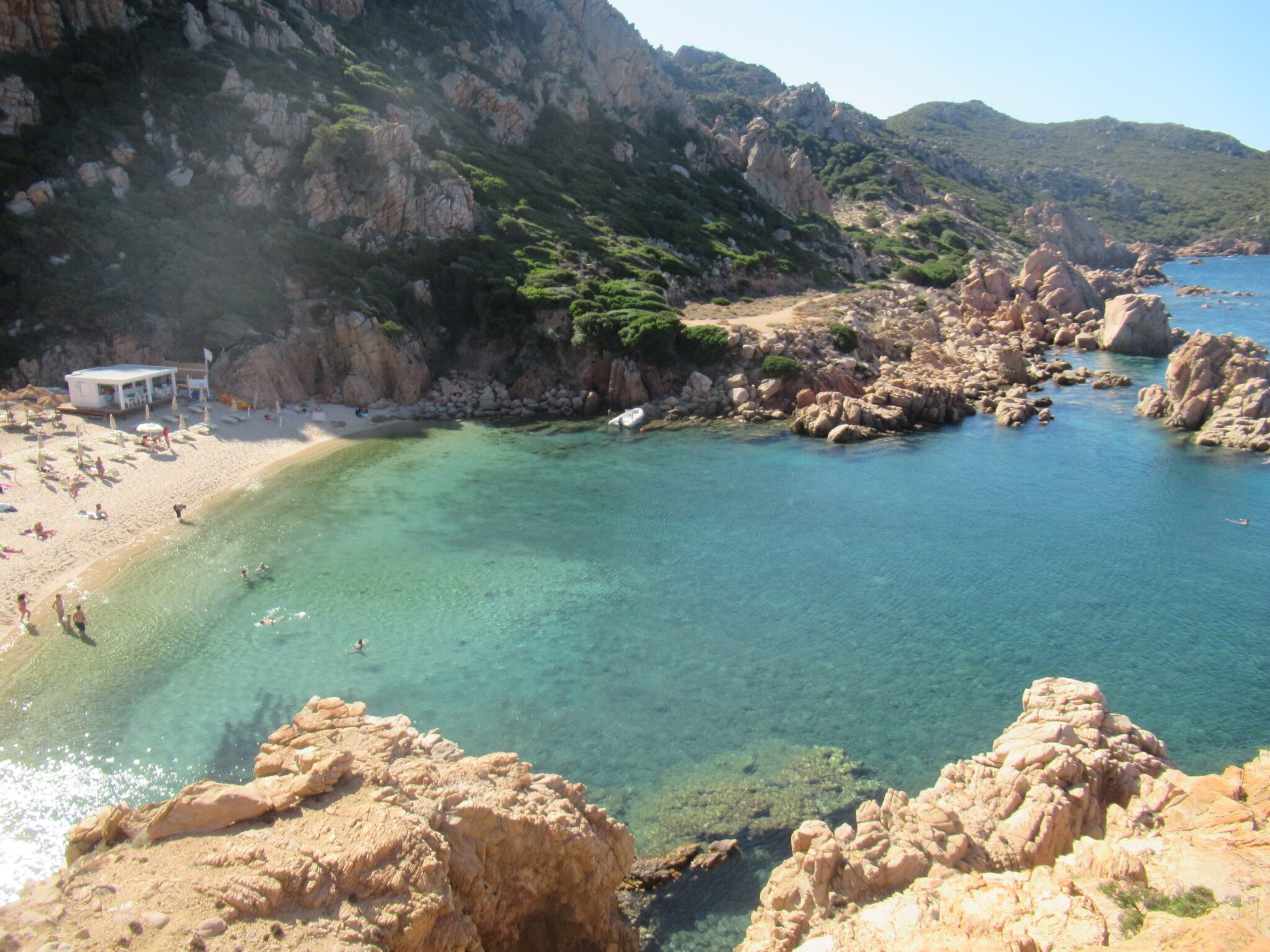Spiaggia Li Cossi | Turisti per Caso