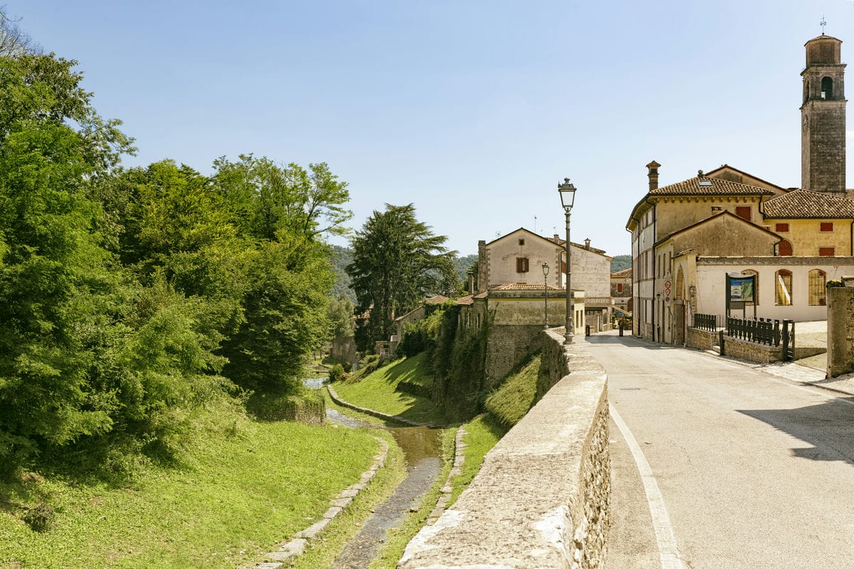 È il borgo delle ville del Veneto: tra le colline del Prosecco c'è un ...