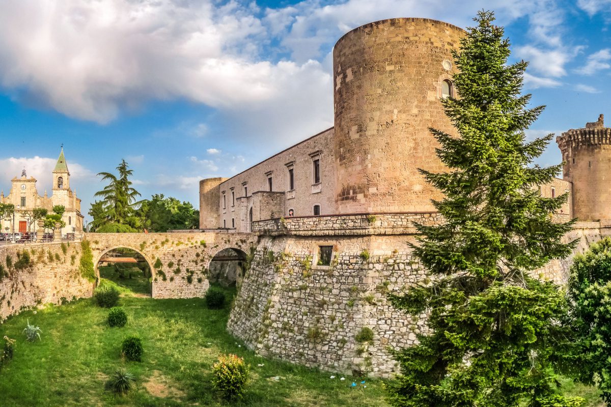 La città del cantore di Roma: in Basilicata c'è una magnifica perla di ...