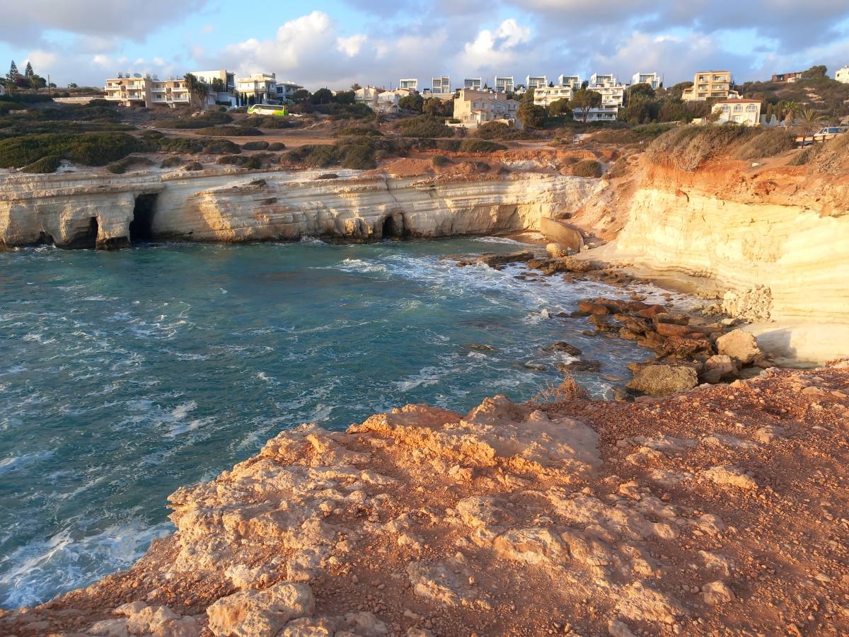 La "sorella minore" della Grecia è la piccola isola nel cuore del ...