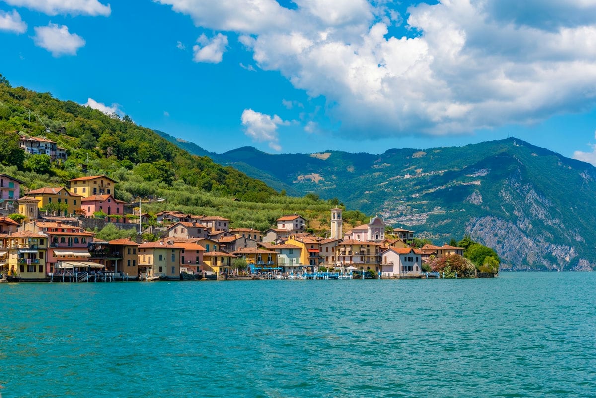 Brescia, Monte Isola e Lovere: viaggio in Lombardia alla scoperta delle ...